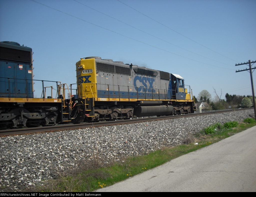 CSX 8883